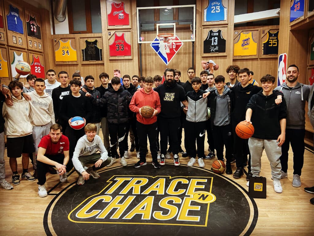 The future generation of Panerythraikos B.C. stops by Trace ‘n Chase in ...